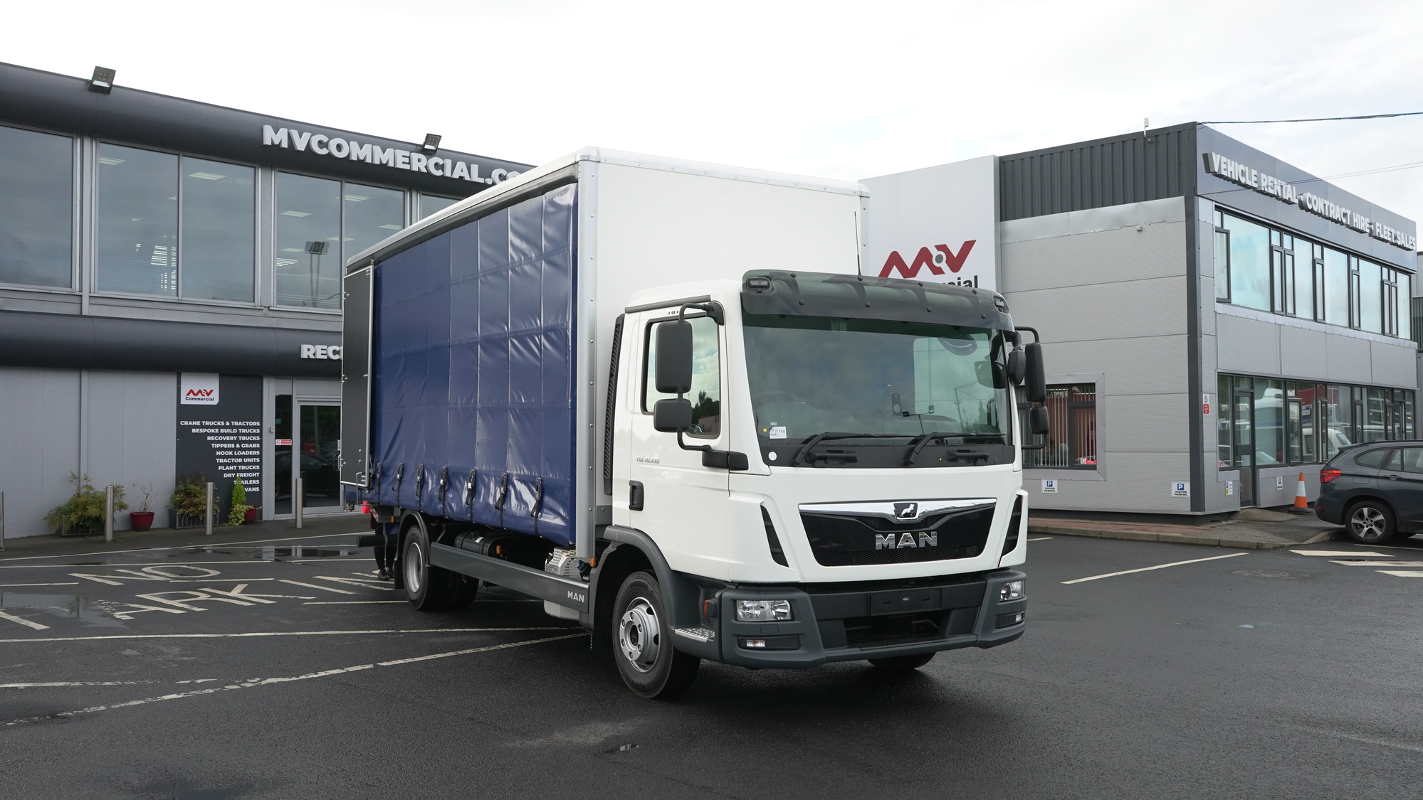 10 Tonne MAN TGL 10.190 Curtainsider Truck For Sale SN69XEF | MV Commercial
